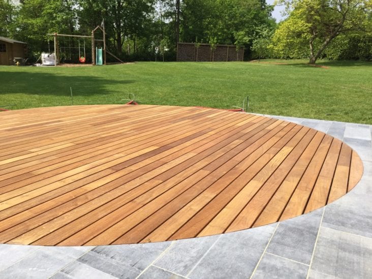 The Benefits of Stone Decking - Growing Magazine