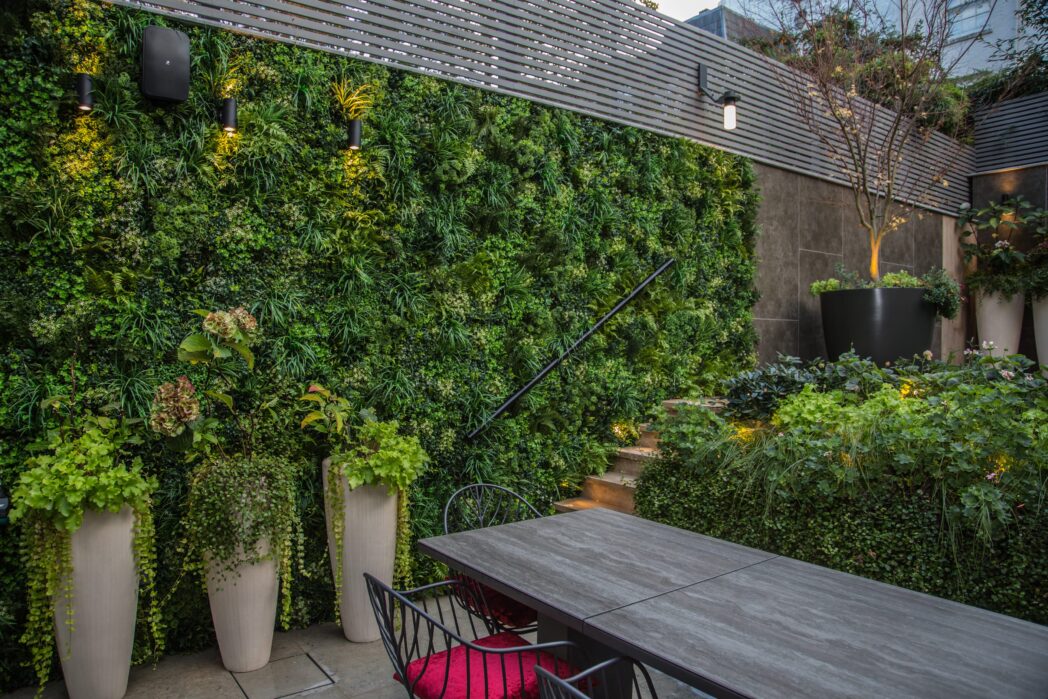 What are Green Wall Systems and Their Benefits - Growing Magazine
