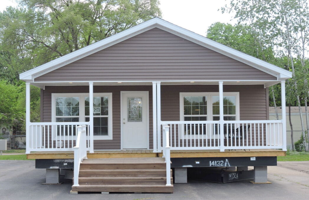 Portable Living: 5 Things to Consider Before Owning a Relocatable House ...