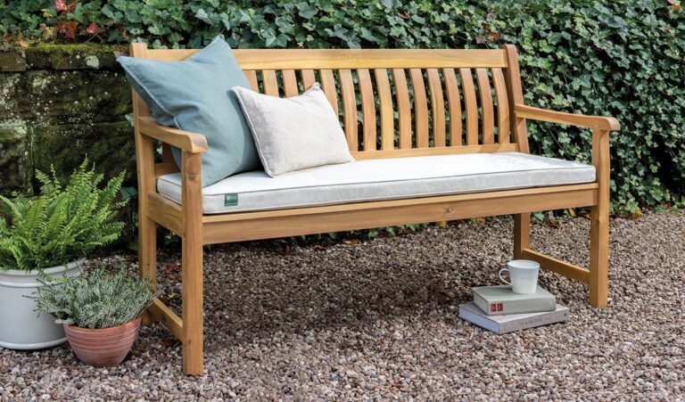 How to Choose The Perfect Garden Bench Ideas For Your Outdoor Space ...